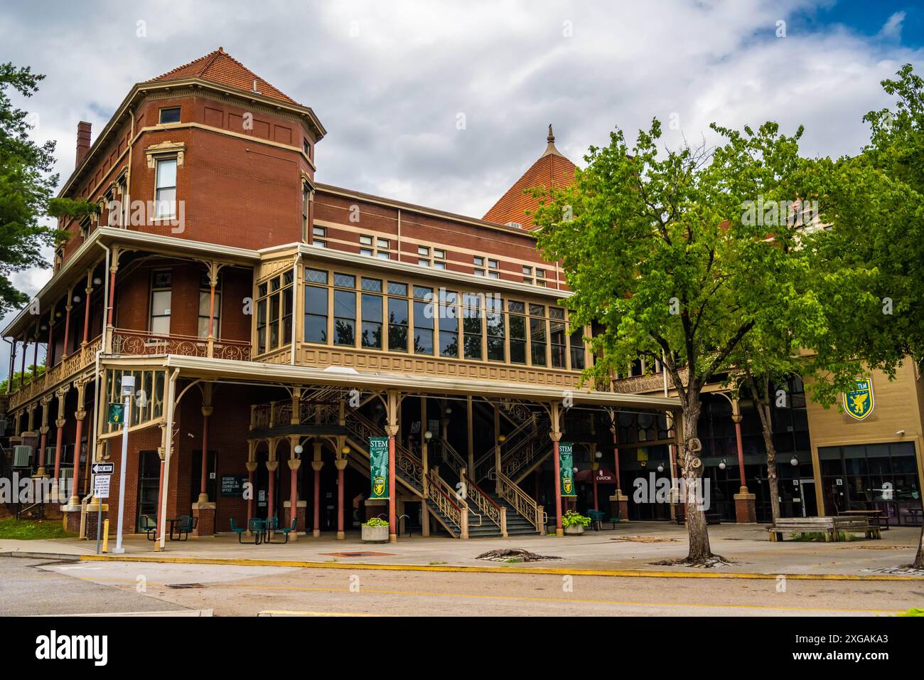 School with historic designation hi-res stock photography and images ...