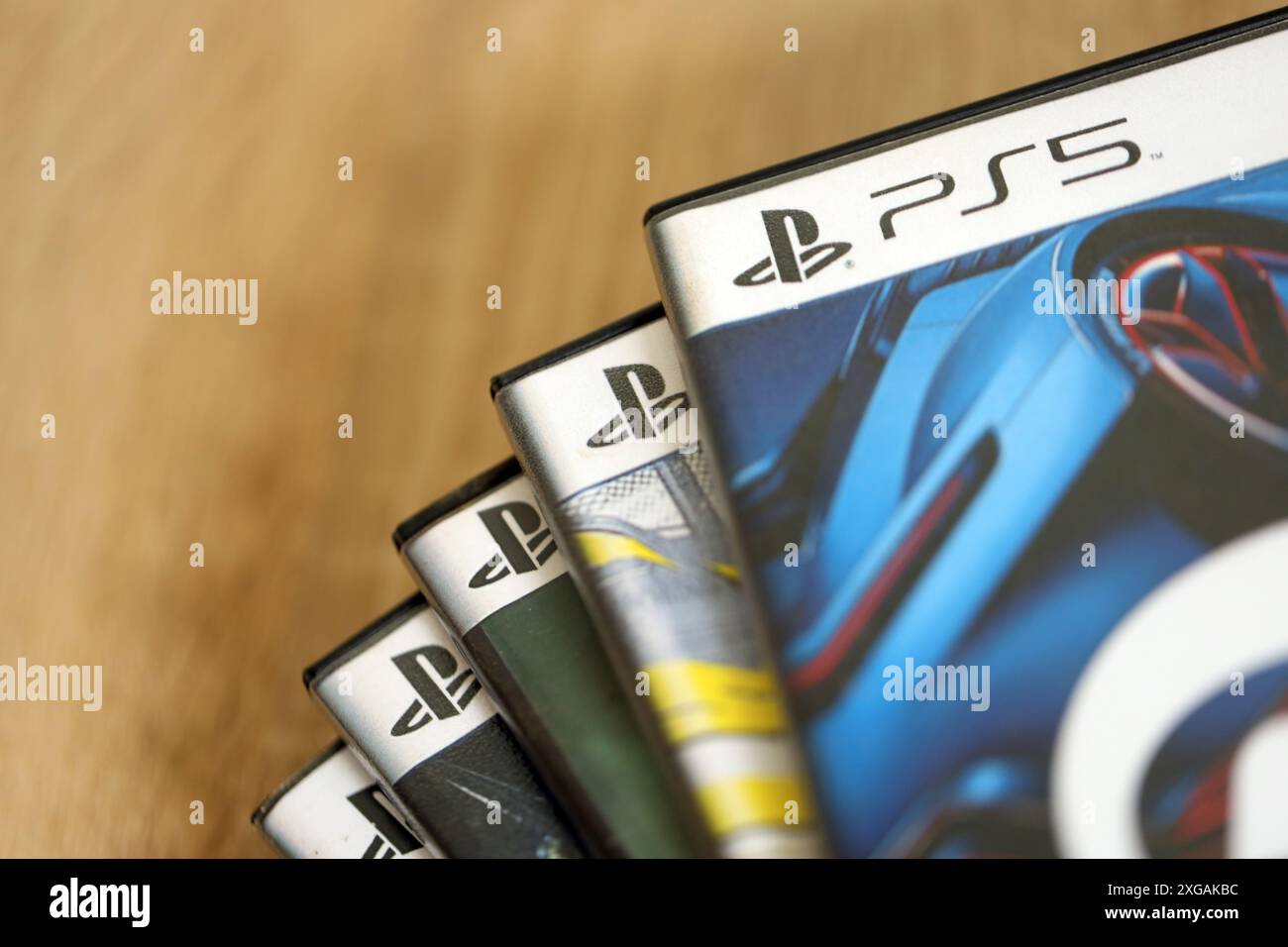 Ps5 console boxes hi-res stock photography and images - Alamy