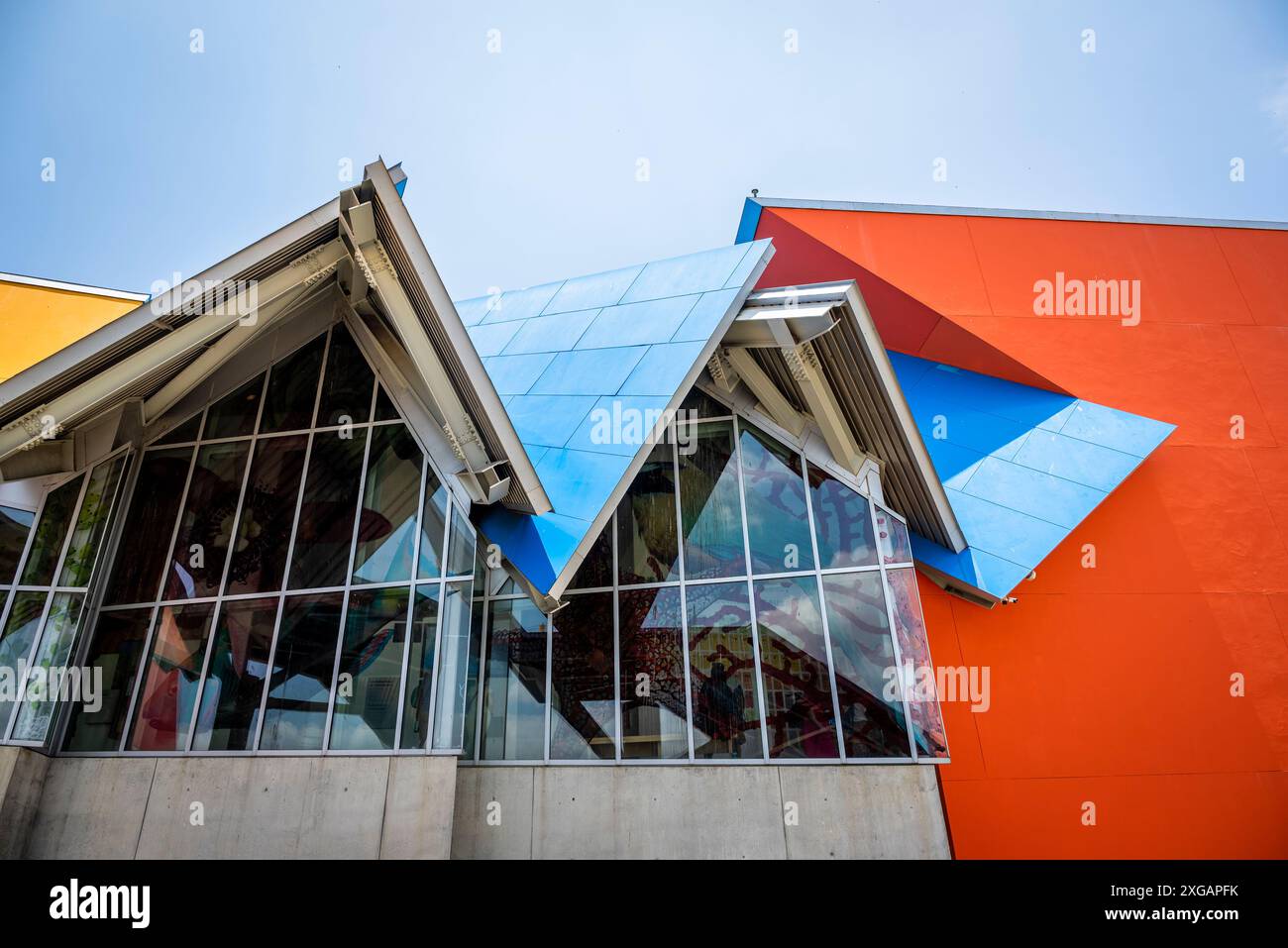 Biomuseo, a museum focused on the natural history of Panama, designed ...