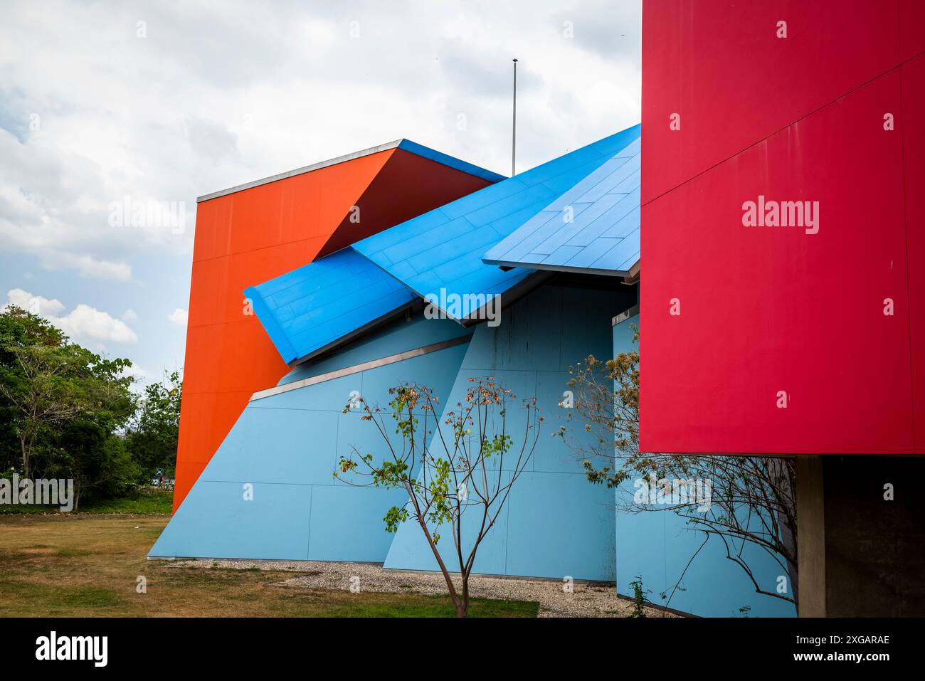 Biomuseo, a museum focused on the natural history of Panama, designed ...
