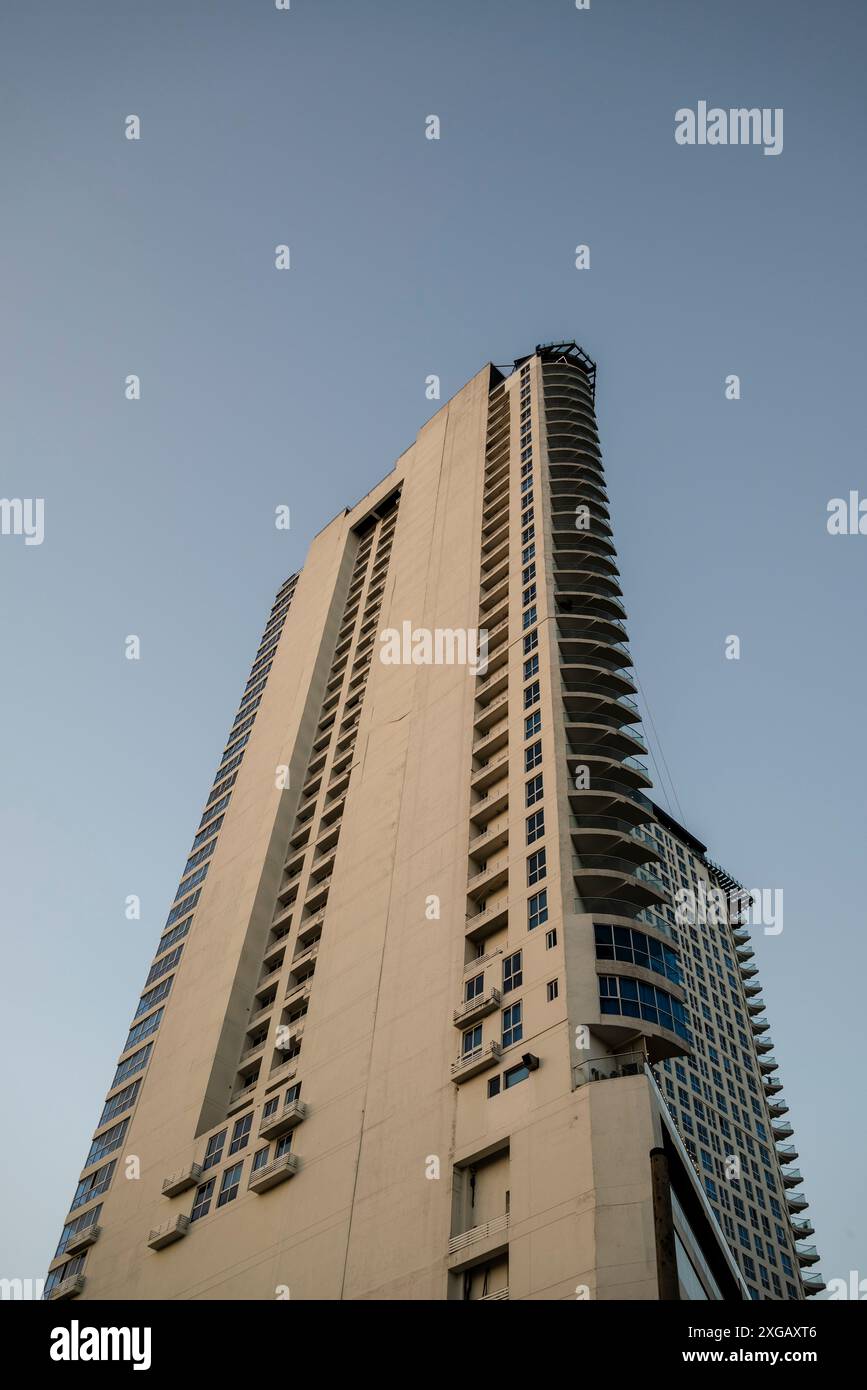 The Sands Apartments and Mall building on Balboa Avenue, Panama City ...