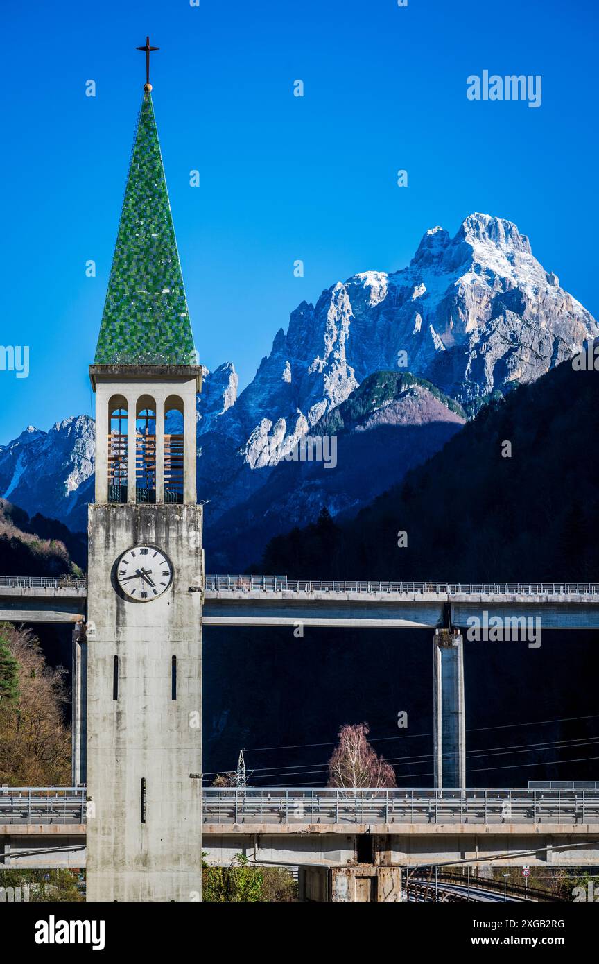 The golden island. Grado Island from above at sunset Stock Photo - Alamy