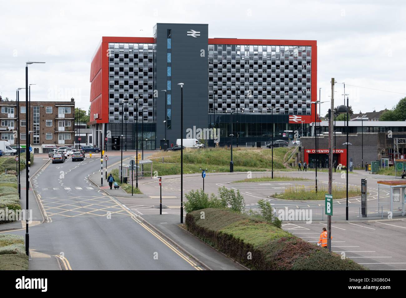 Coventry station car park from Central Six Retail Park, Coventry, UK ...