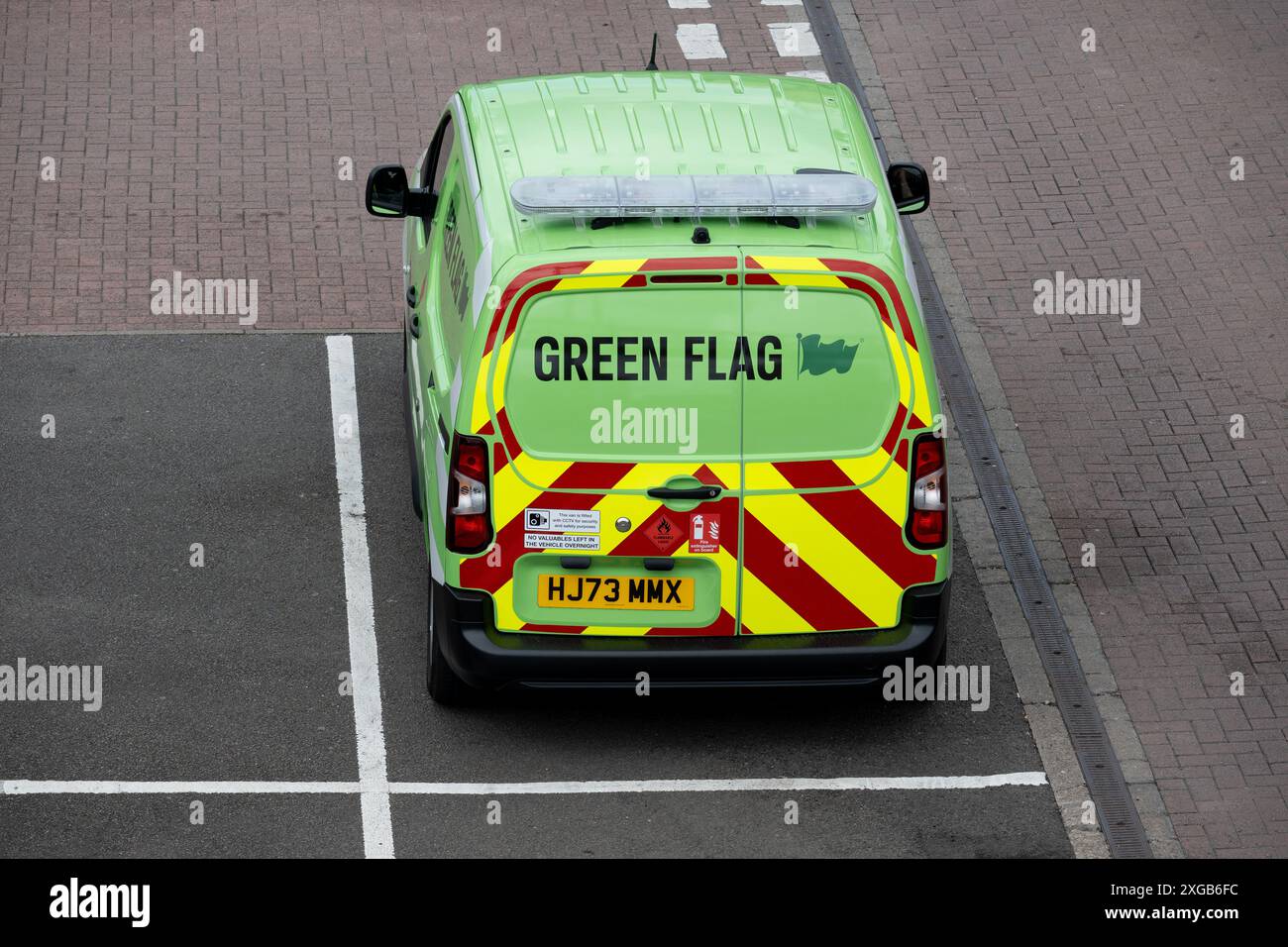 Van breakdown hi-res stock photography and images - Alamy