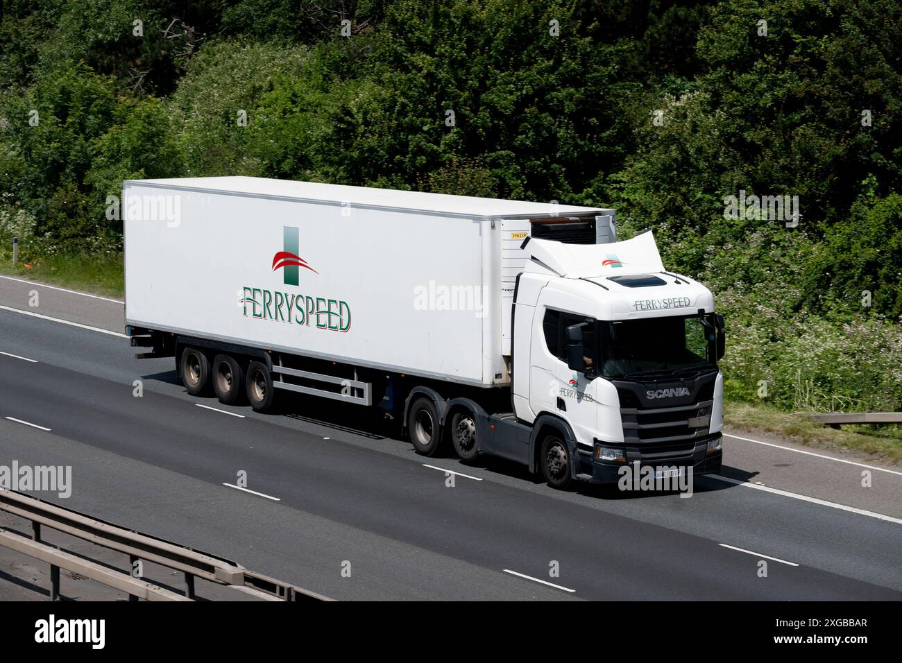 Ferryspeed lorry, M40 motorway, Warwickshire, UK Stock Photo - Alamy