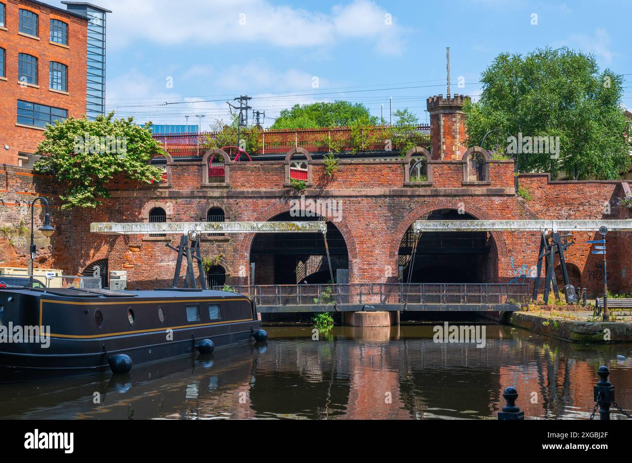 Castlefield basin manchester hi-res stock photography and images - Alamy