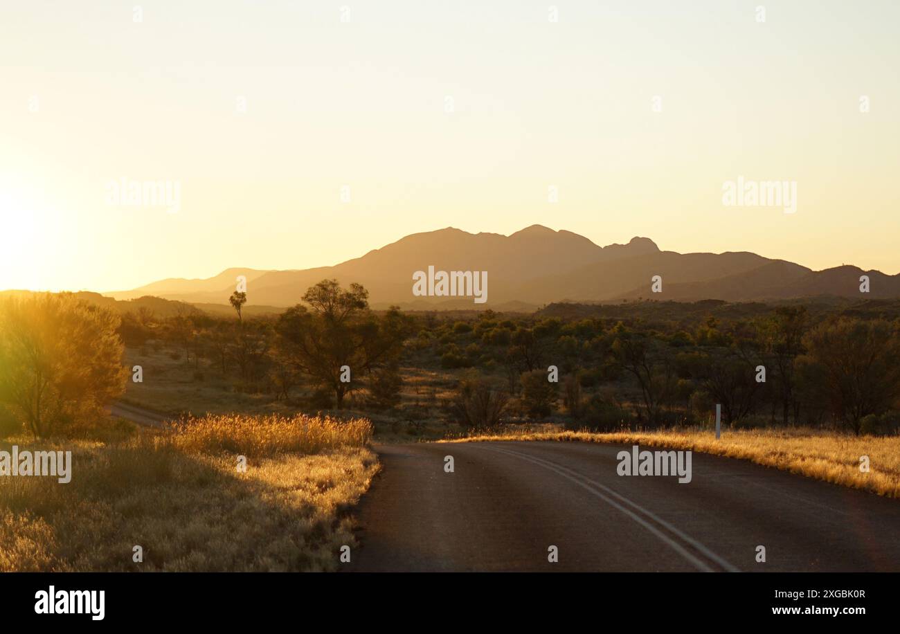 Aboriginal alice springs art australia hi-res stock photography and ...