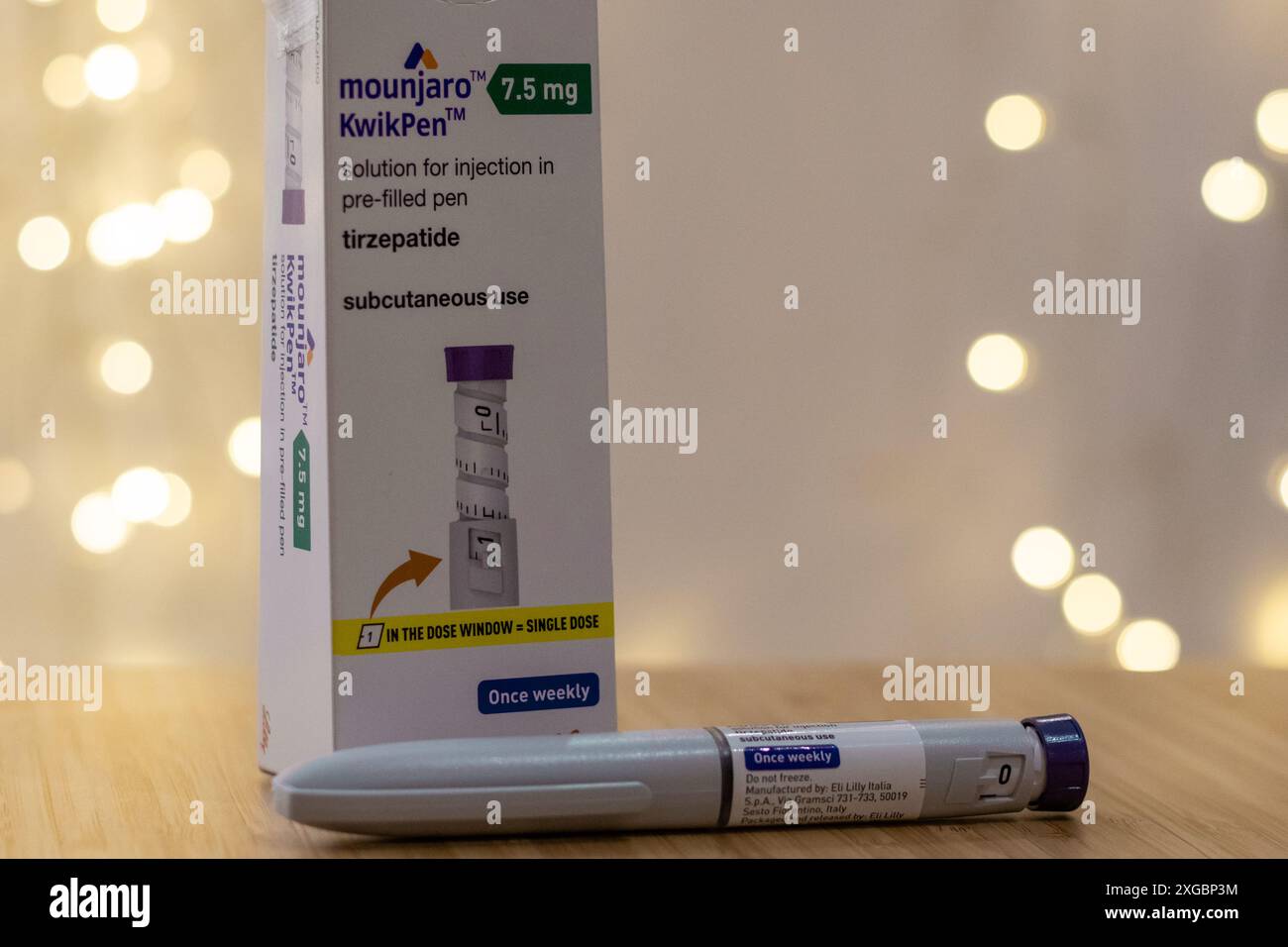 Mounjaro pen hi-res stock photography and images - Alamy