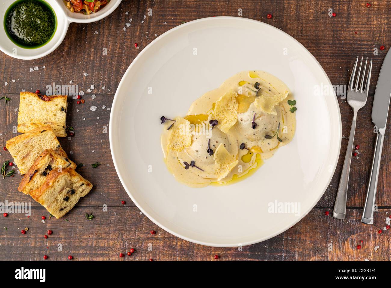 Delicious ravioli cheese basil hi-res stock photography and images - Alamy