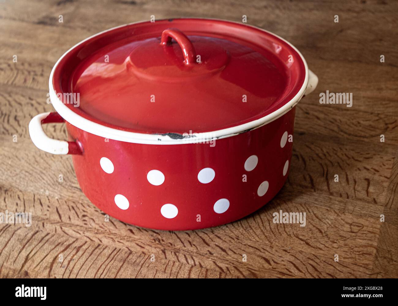 large cooking piot red polka dot cottage farmhouse cooking pot Stock ...