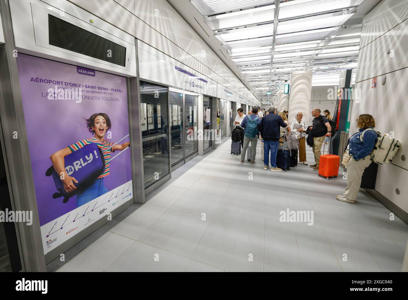 Aeroport d orly hi-res stock photography and images - Alamy
