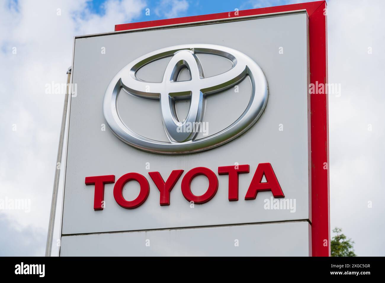 Toyota Motor Company Logo Toyota Logo Png Images | PNGEgg
