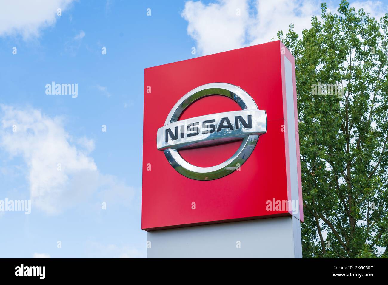 Telford, UK - July 8th 2024: Nissan motor company logo and name outside ...