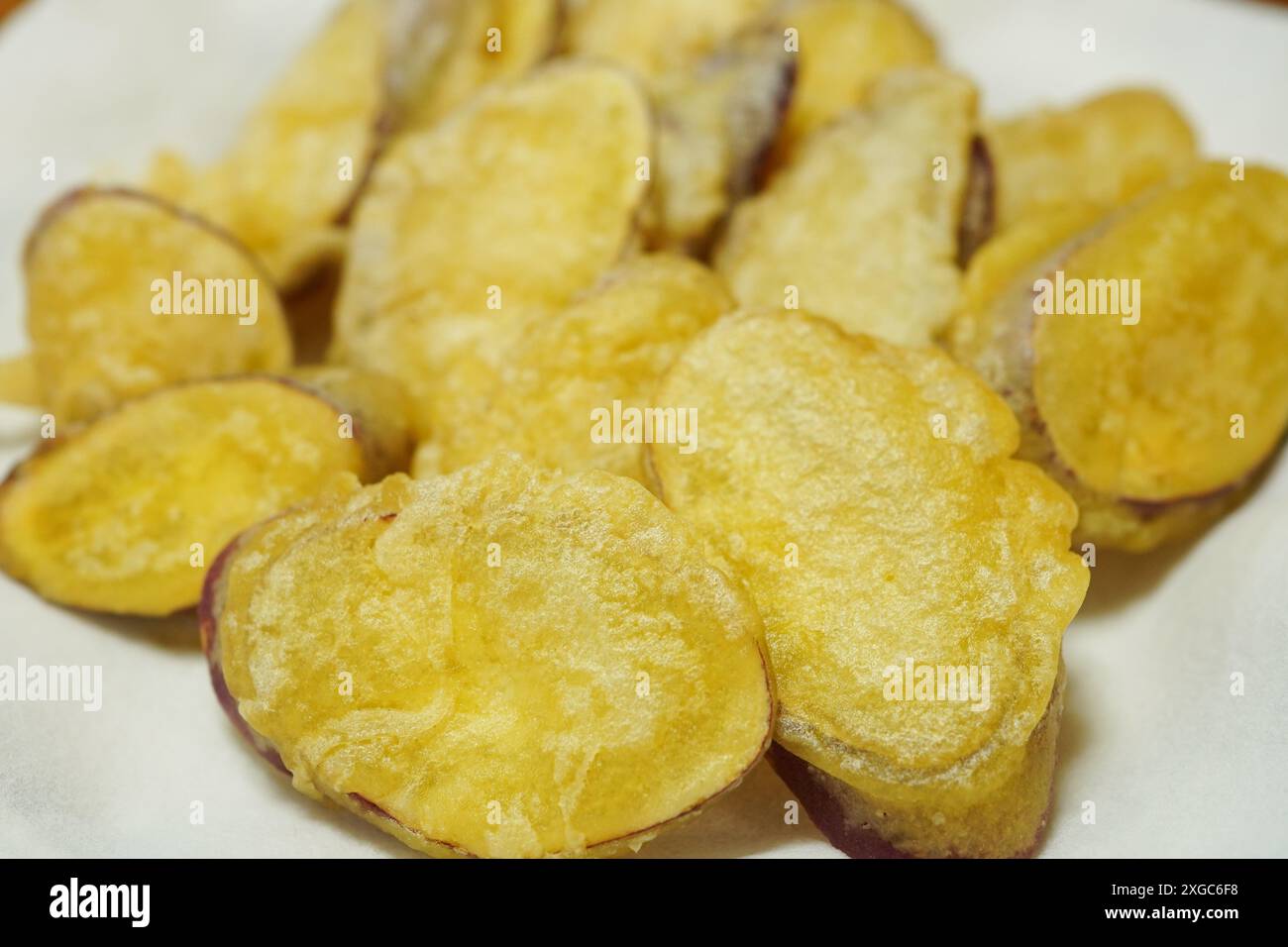Satsumaimo japanese sweet potato hi-res stock photography and images ...