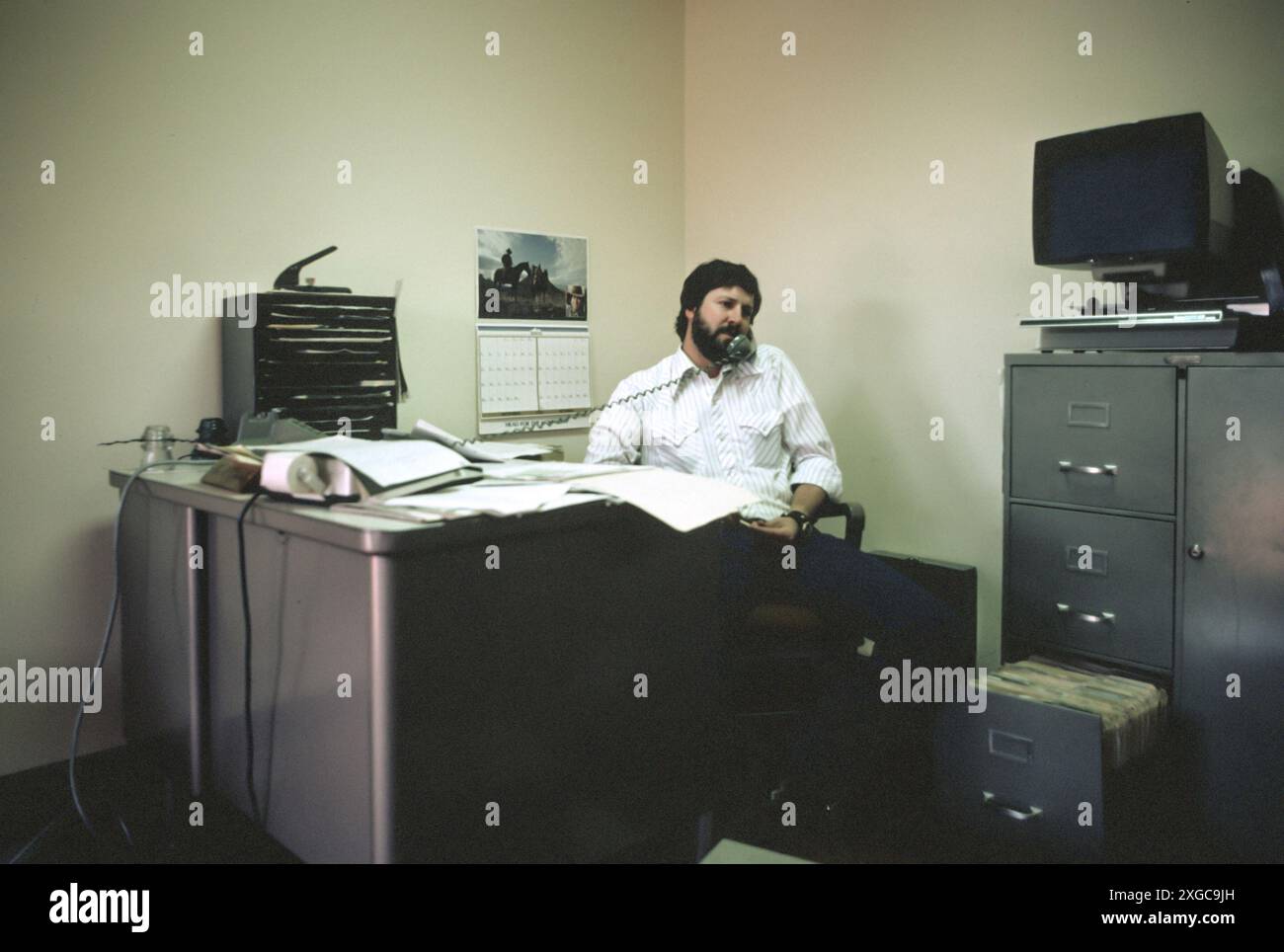 1970s office desk hi-res stock photography and images - Alamy