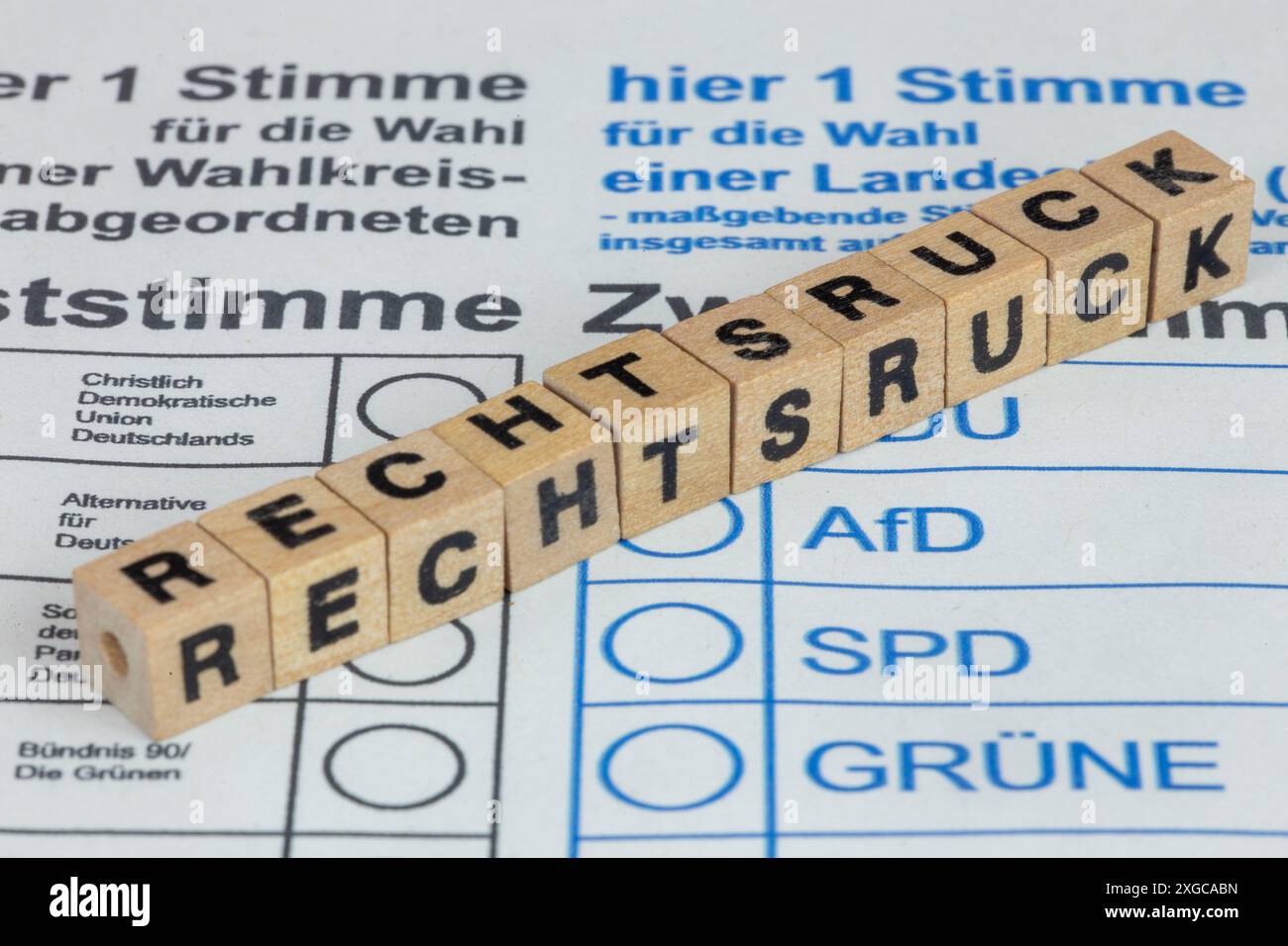 Symbol image of the shift to the right in Germany: Symbolic ballot ...