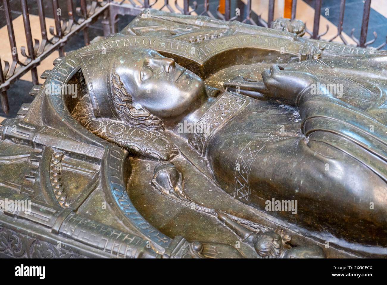 Evrard de fouilloy hi-res stock photography and images - Alamy