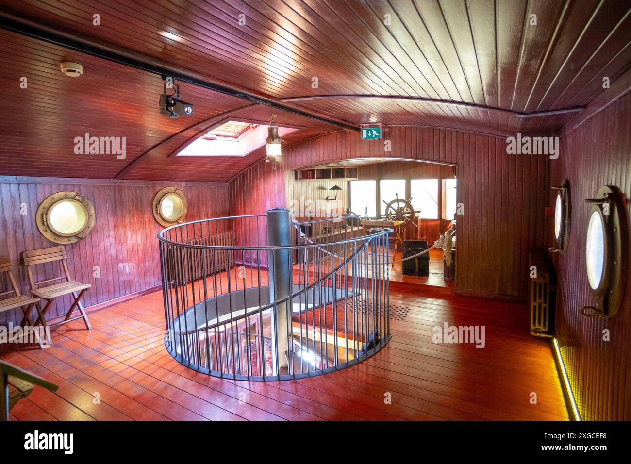 France, Somme, Amiens, Jules Verne's house, workspace inside the boat ...