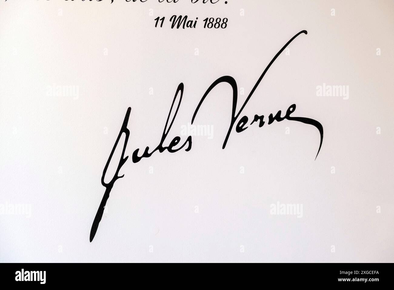 France, Somme, Amiens, Jules Verne's house, manuscript and signature ...