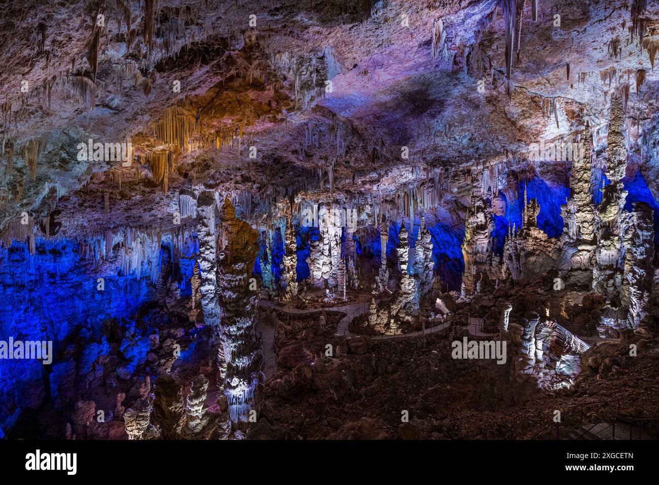 France, Gard, Mejannes-le-Clap, grotte de La Salamandre (Salamander ...