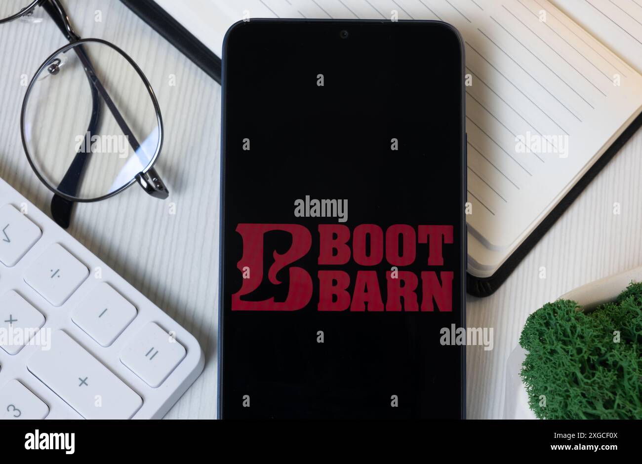 Boot barn logo hi-res stock photography and images - Alamy