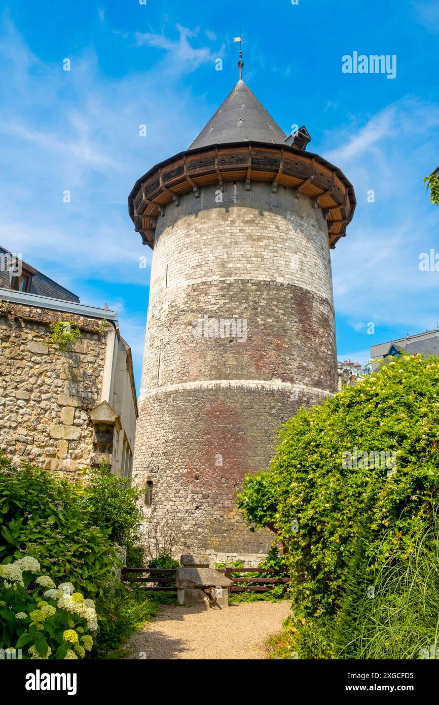 Rouen castle hi-res stock photography and images - Alamy