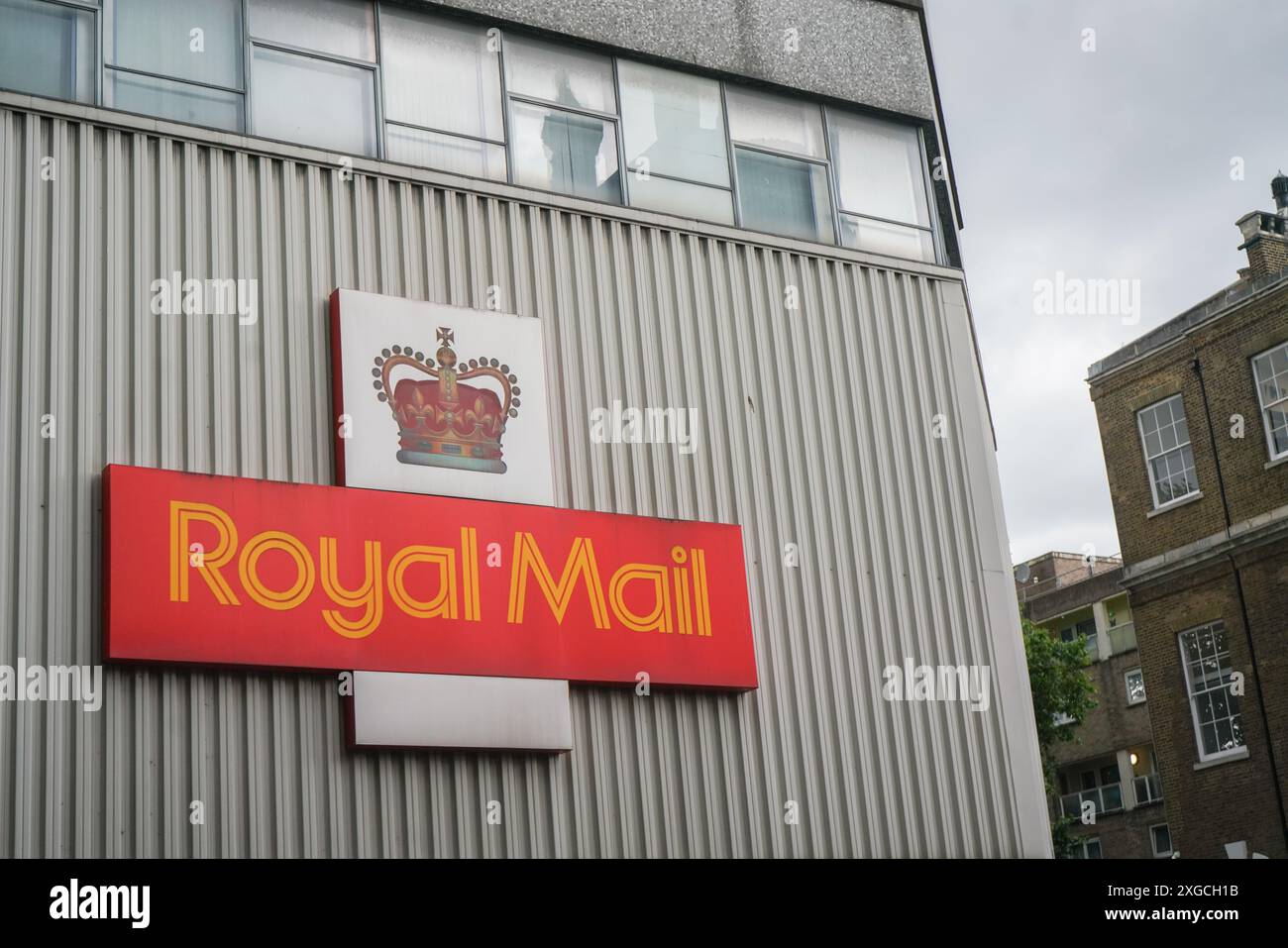 Royal Mail Signage, London Stock Photo - Alamy