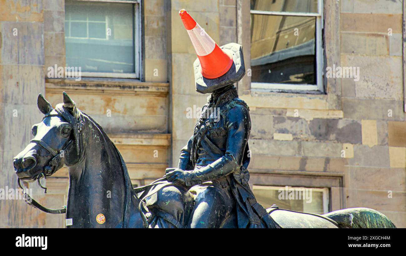 Glasgow, Scotland, UK. 8th July, 2024: UK Weather: Sunny as the cone ...