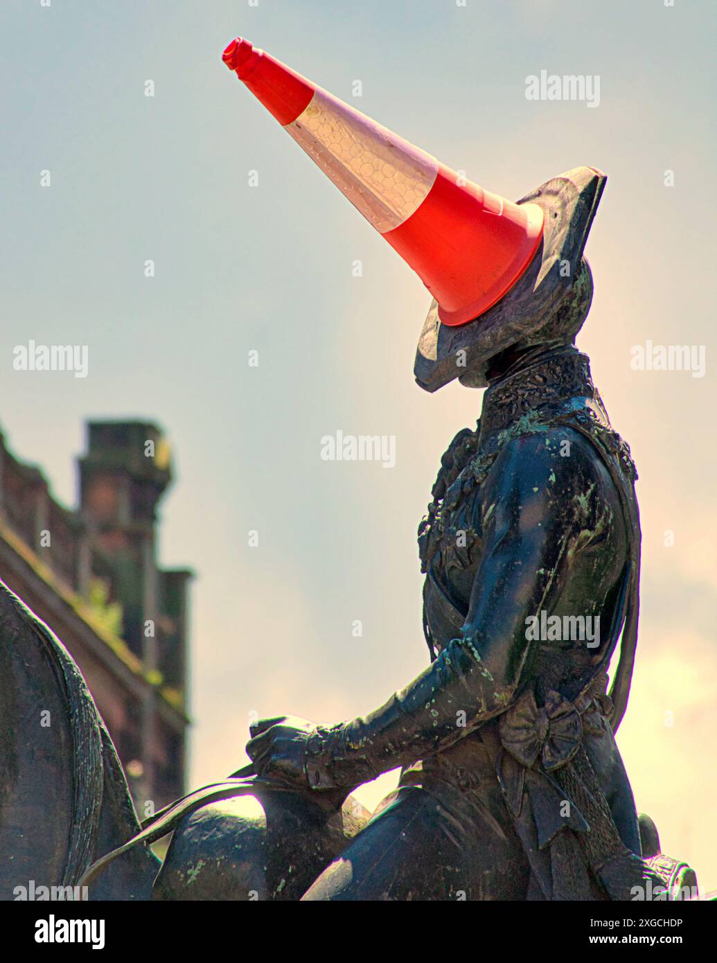 Glasgow, Scotland, UK. 8th July, 2024: UK Weather: Sunny as the cone ...