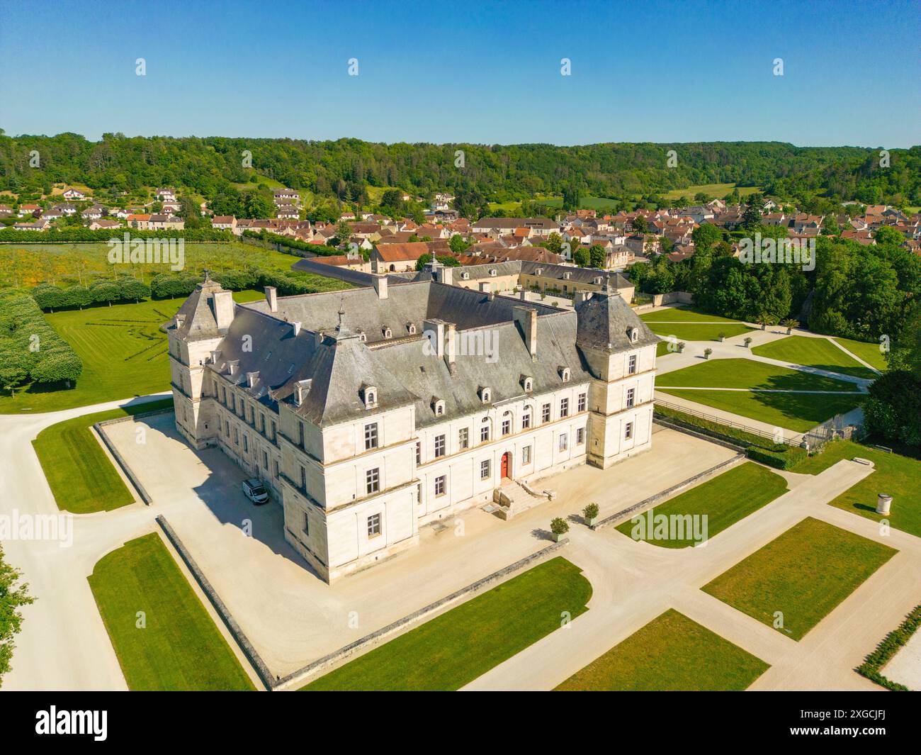 France, Yonne, Ancy le Franc castle and its park designed by Andre Le ...
