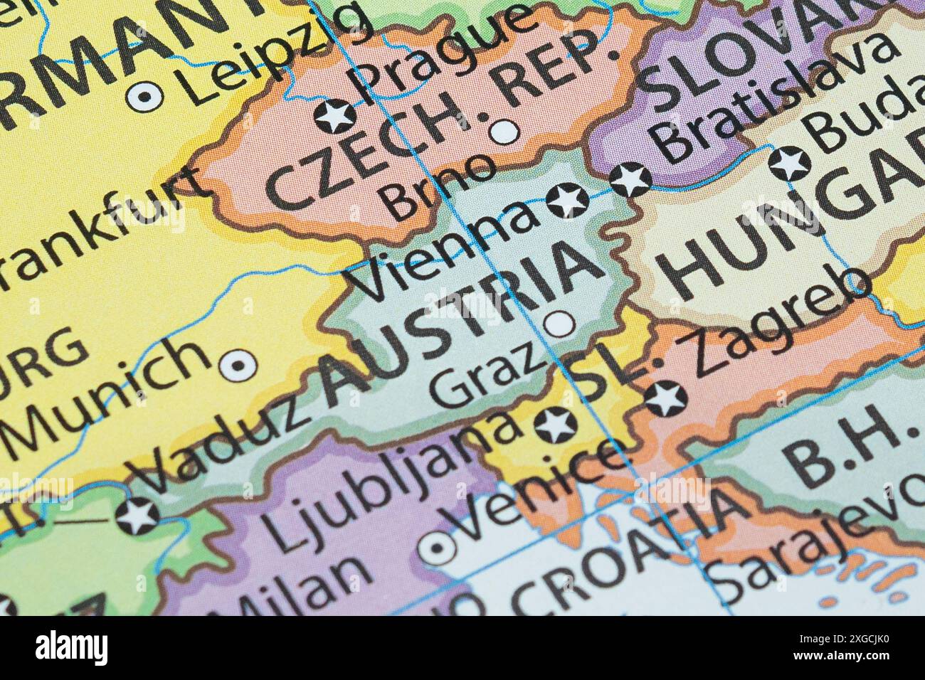 Political map austria capital vienna hi-res stock photography and ...