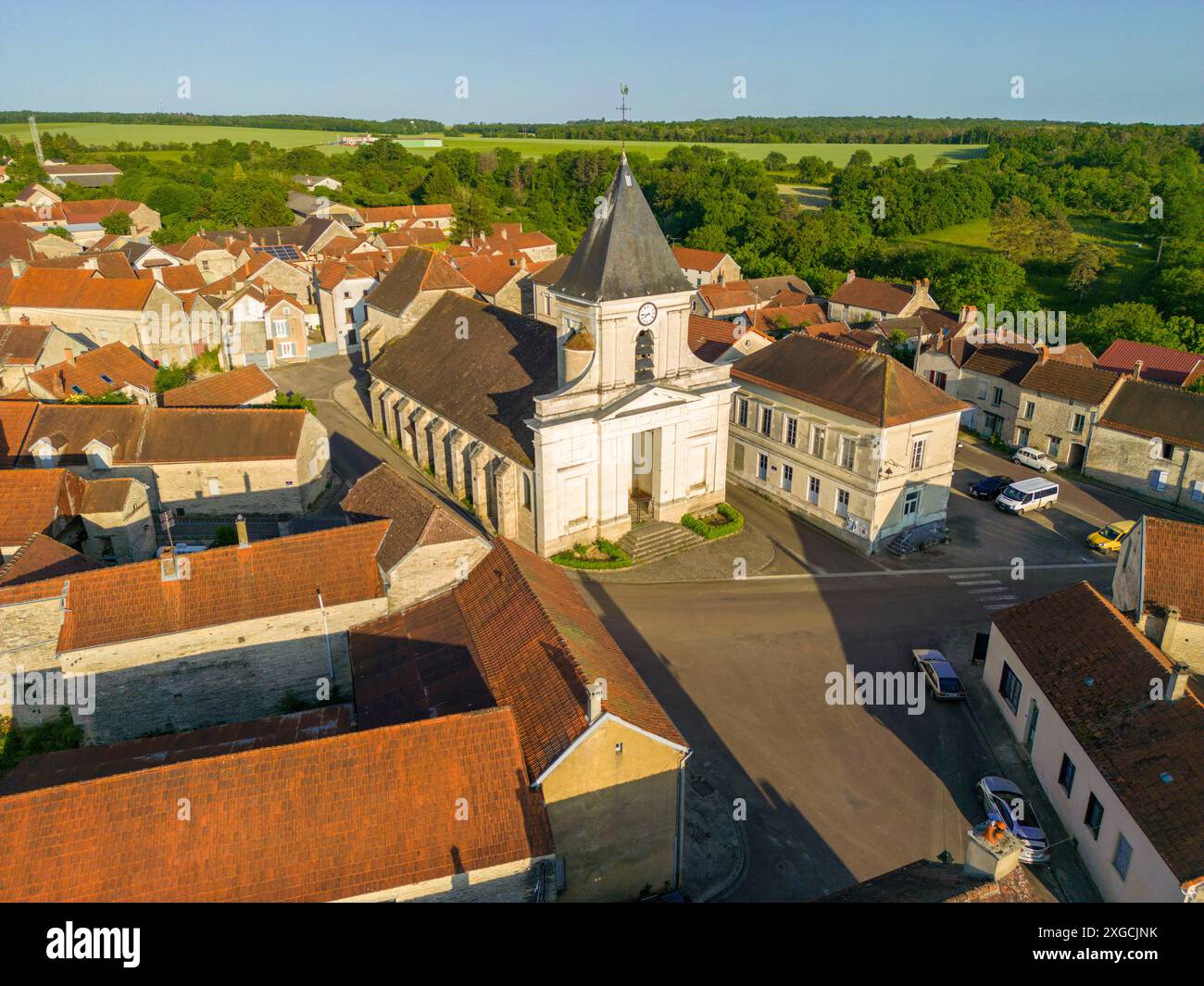 Cruzy le chatel hi-res stock photography and images - Alamy