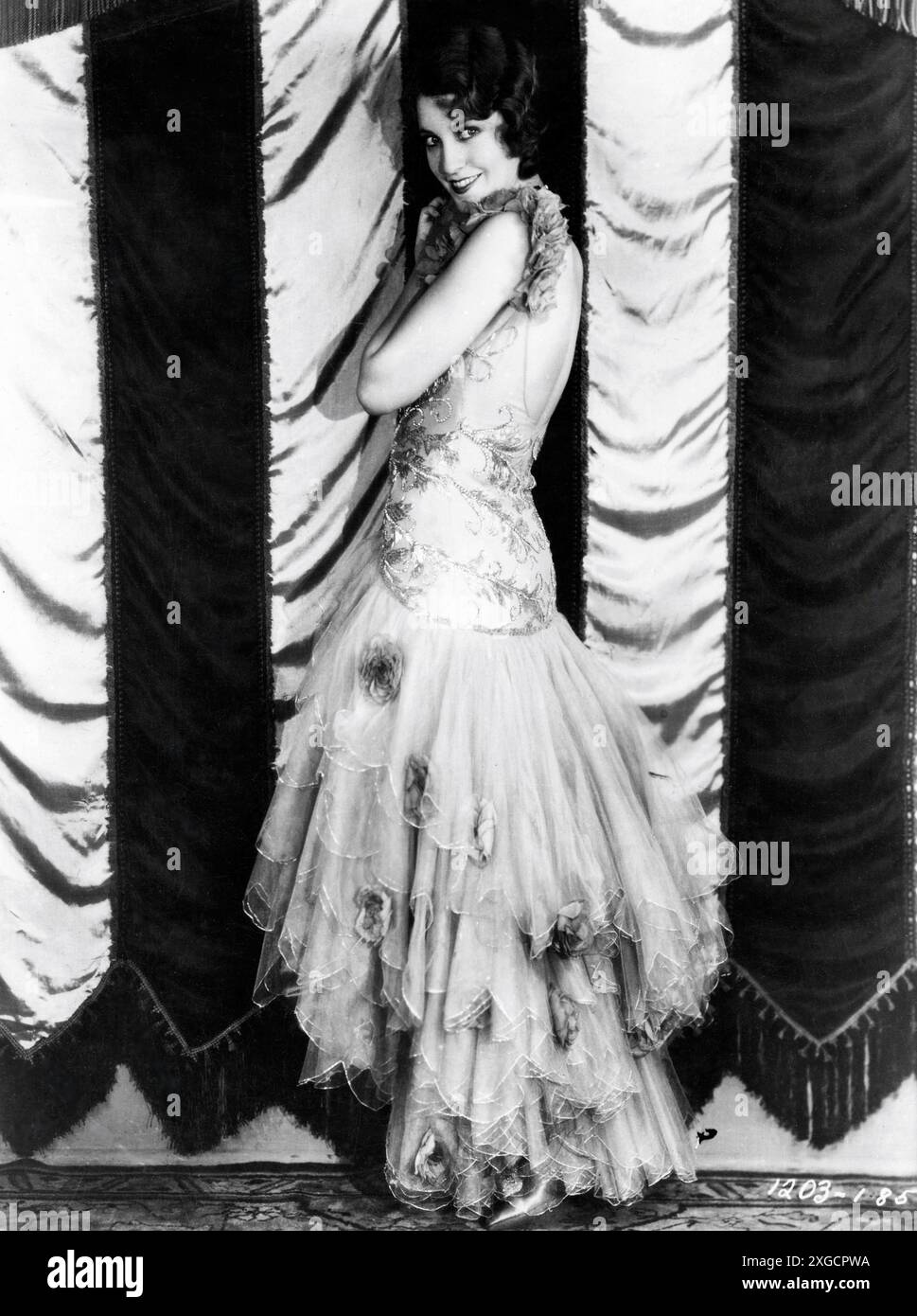 JEANETTE MacDONALD full length portrait in THE LOVE PARADE 1929 ...