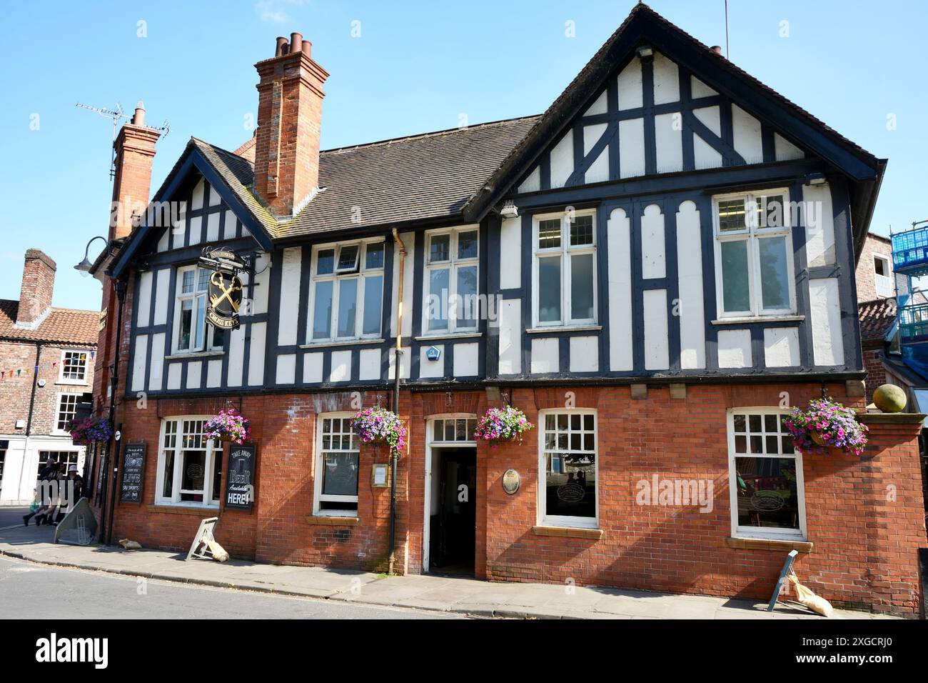 The Cross Keys Pub Stock Photo - Alamy