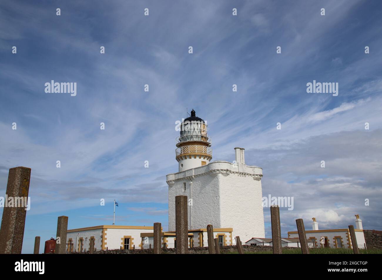 Kinnaird castle hi-res stock photography and images - Alamy