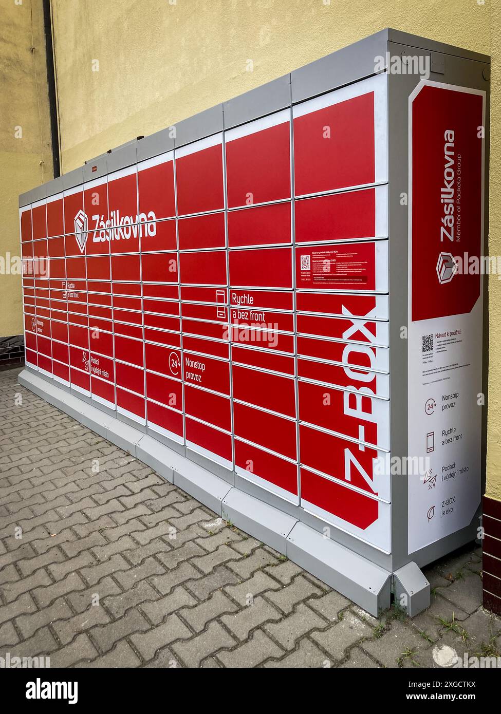 Z-BOX, self-service pick-up and drop-off point of Zasilkovna in Ostrava ...