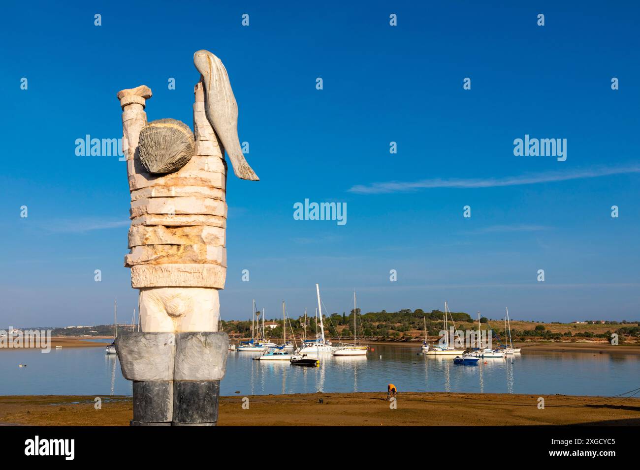 Fisherman's Statue in Alvor, Alvor, Algarve, Portugal, Iberian ...