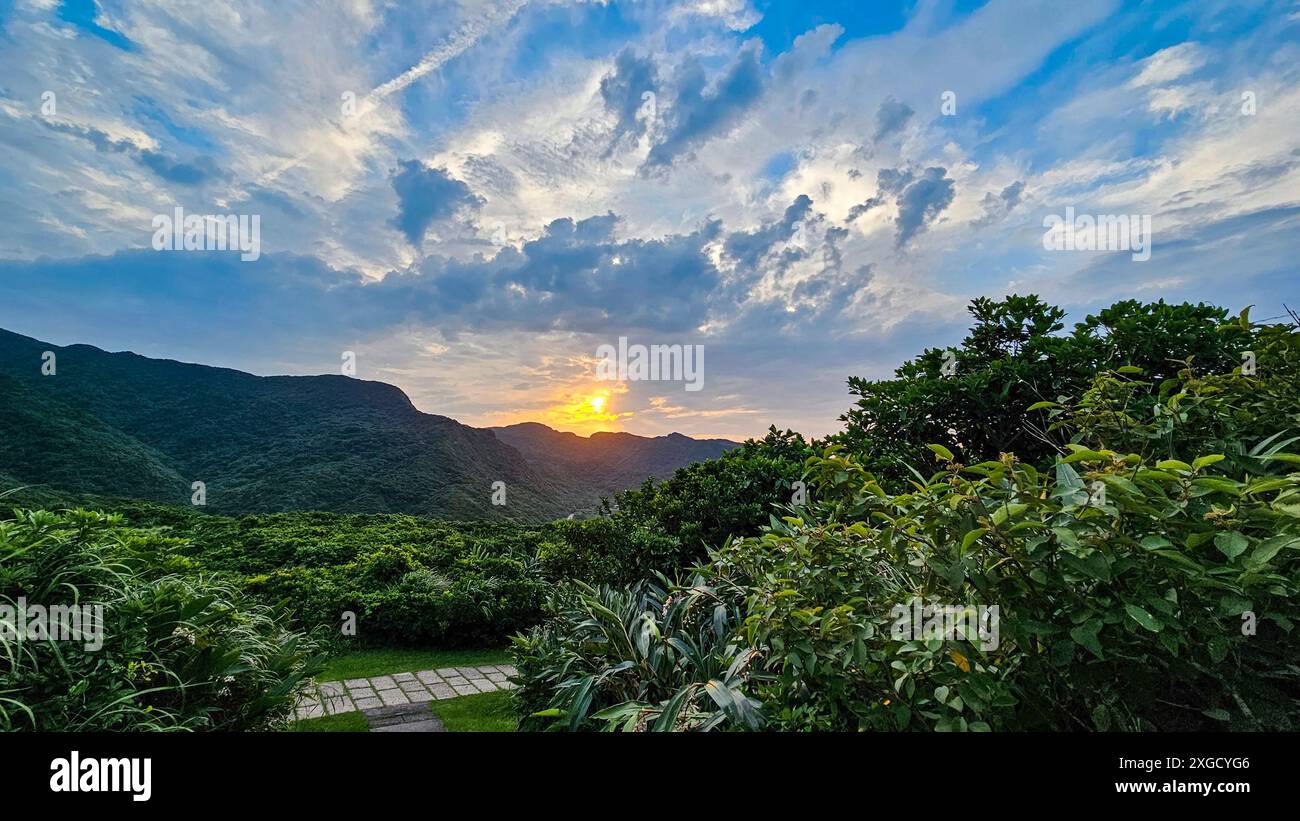 A scenic coastal view of Longdong Bay Cape Trail in Gongliao District ...