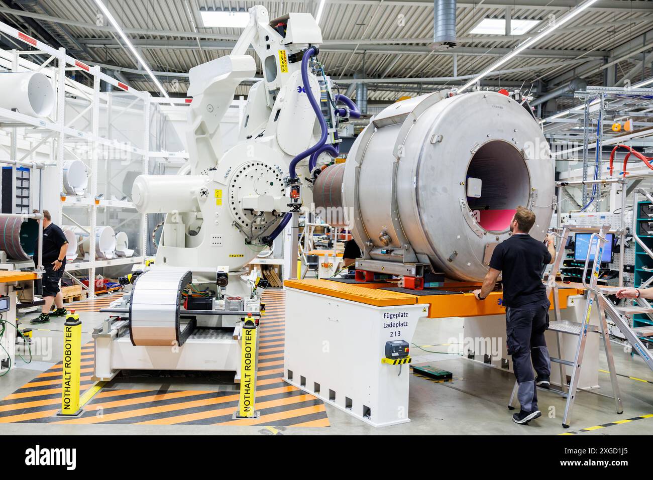 Erlangen, Germany. 08th July, 2024. An employee of Siemens Healthineers ...