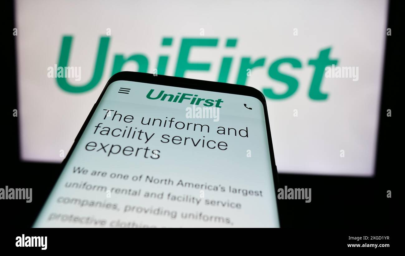 Unifirst logo hi-res stock photography and images - Alamy