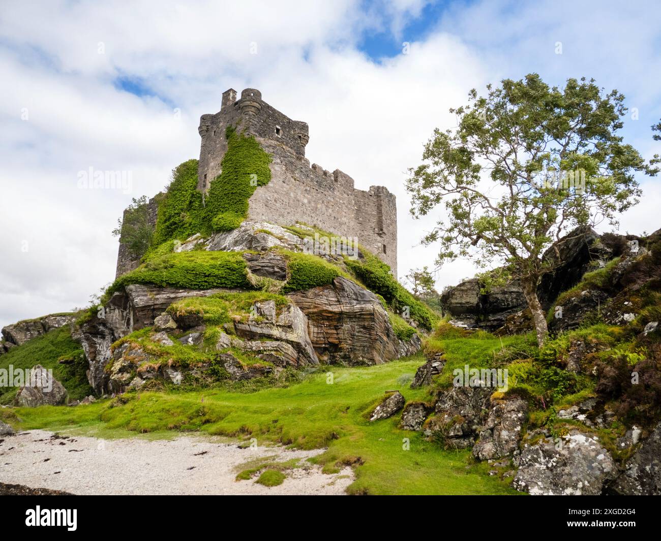 Tioram castle near Sheil Bridge, on Ardnamurchan, Scotland, UK Stock ...