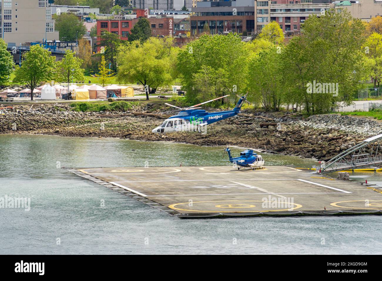 Passenger helicopter hi-res stock photography and images - Alamy