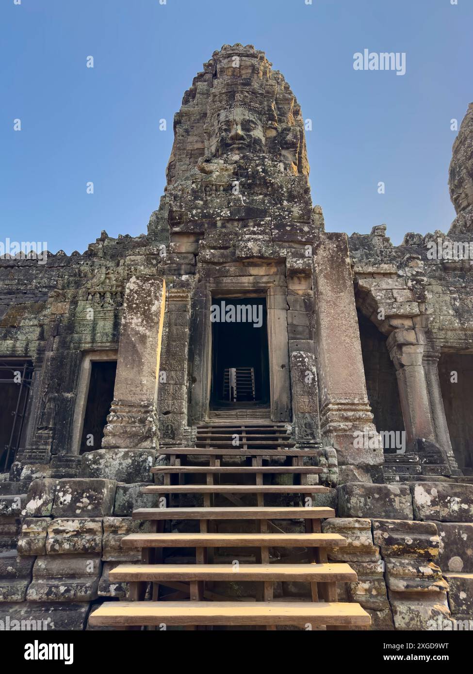 Bayon, the late 12th century state temple of king Jayavarman VII ...