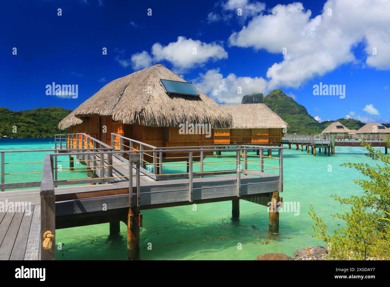 Beach Bungalow Moorea Pearl Resort
