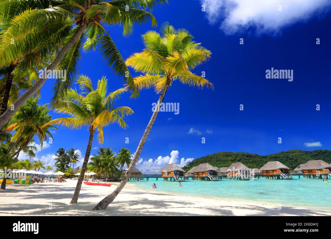 Le Bora Bora by Pearl Resort, Moto Tevairoa island, Bora Bora, French ...