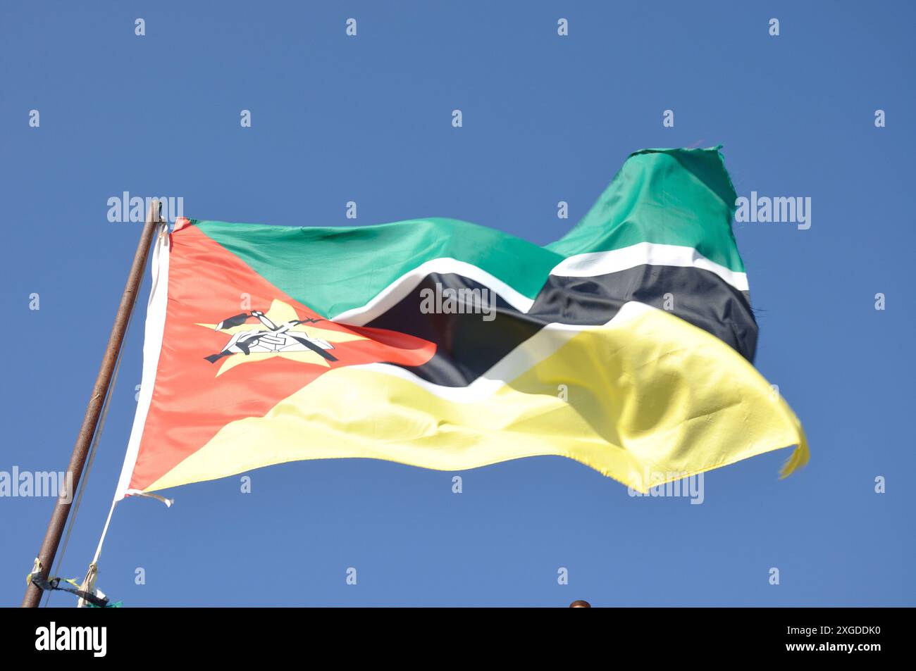Frelimo flag hi-res stock photography and images - Alamy