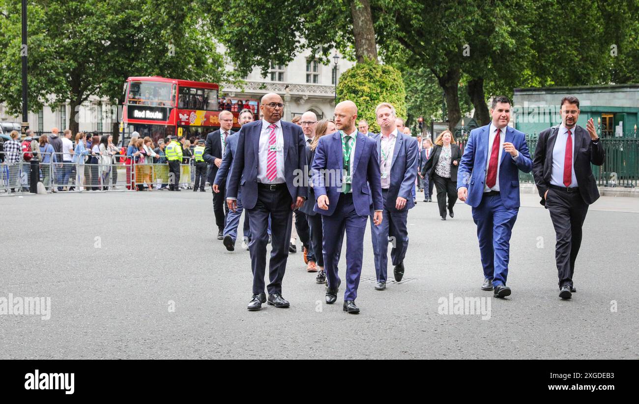 Pm swearing in hi-res stock photography and images - Alamy