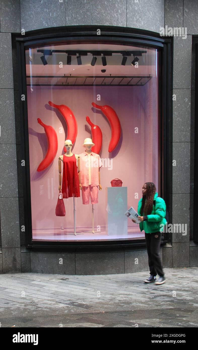 Shop window in Dean Street, London Stock Photo - Alamy