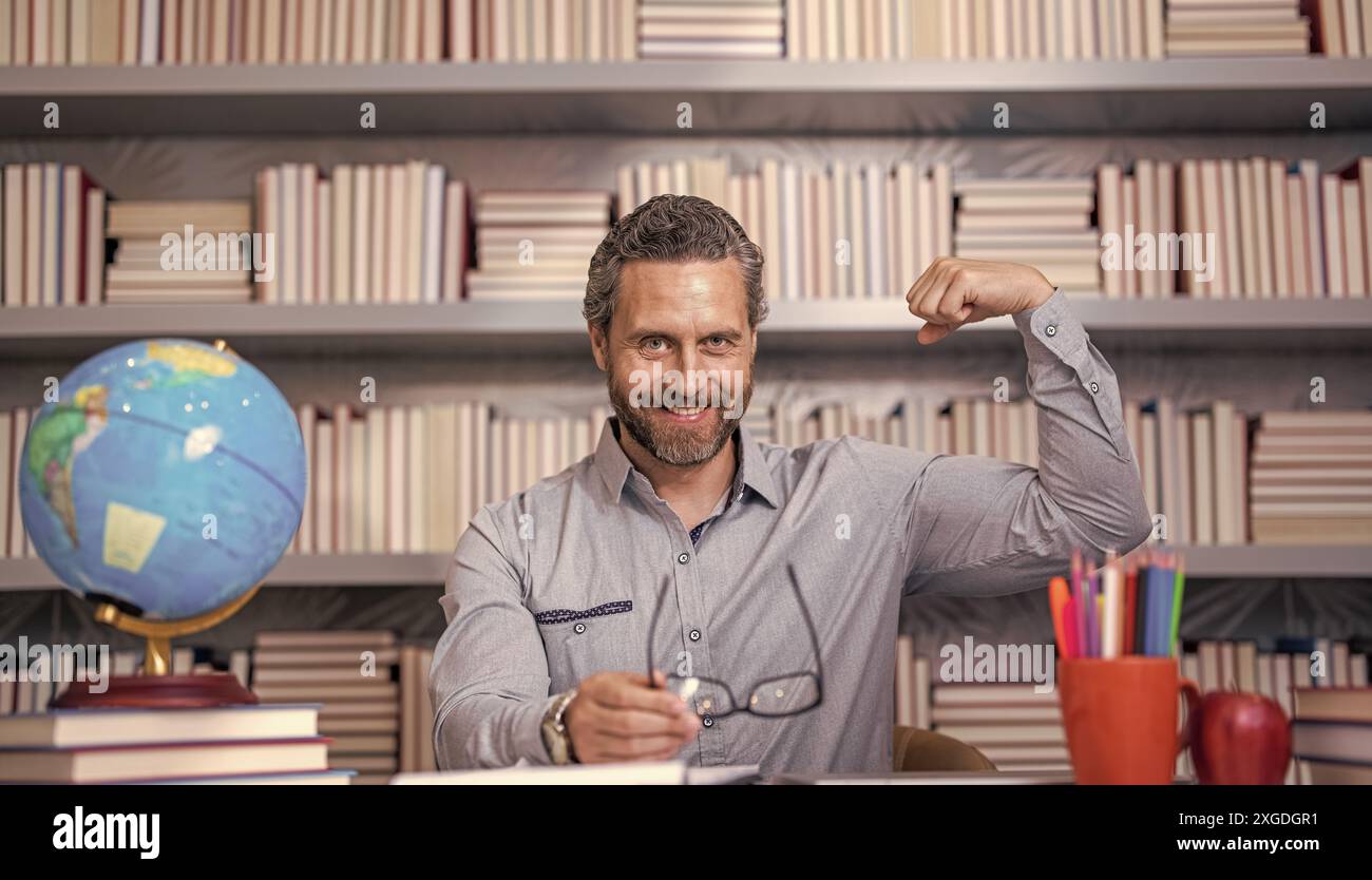 school education. knowledge is strength. . teachers role in school ...