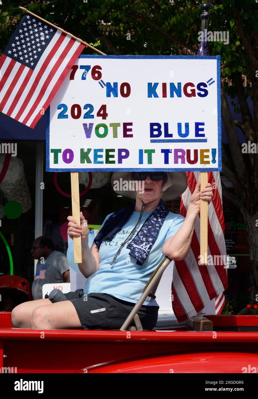 American democratic party supporter hi-res stock photography and images ...